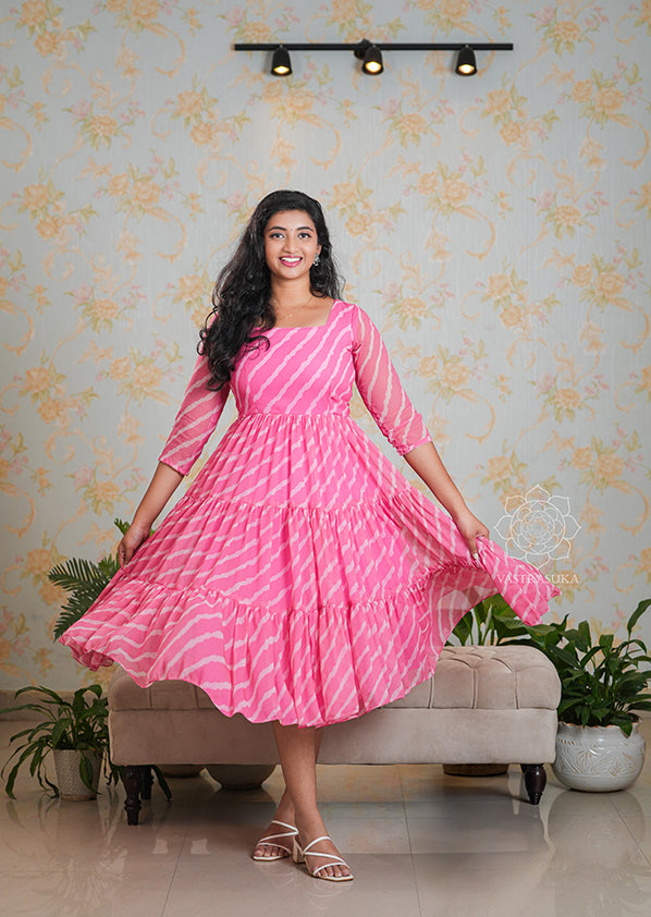 Baby pink leheriya chiffon flared dress – Vastrasuka