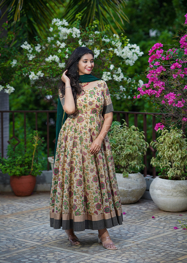 Ivory Kalamkari - Kalamkari Dresses Online by VASTRASUKA – Vastrasuka