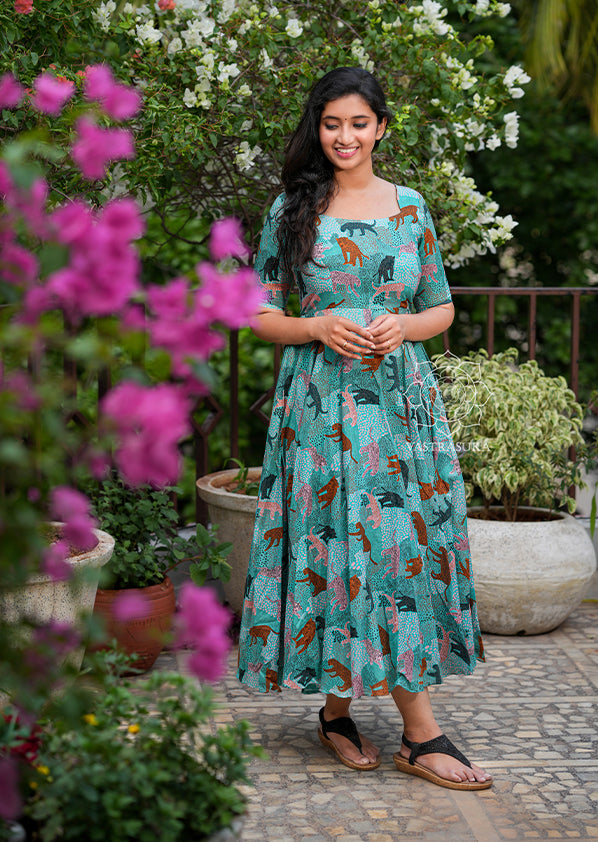 Turkish Blue Leopard Dress – Vastrasuka